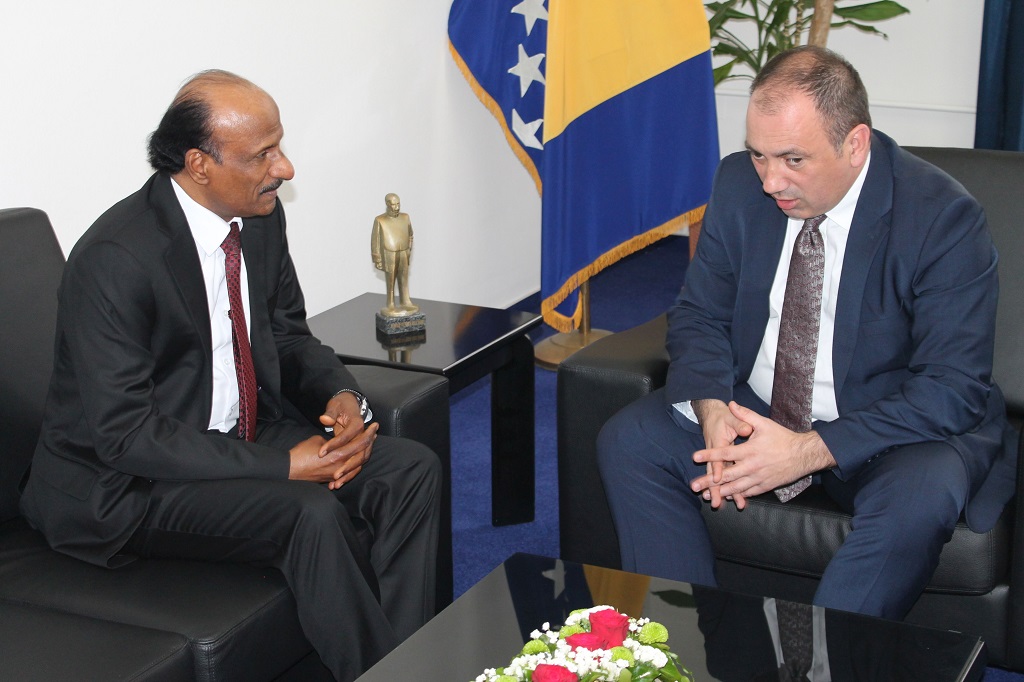 Ministar vanjskih poslova BiH Igor Crnadak primio u nastupnu posjetu ...